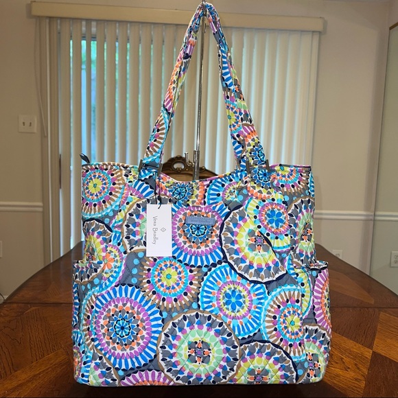 Vera Bradley | Bags | Nwt Vera Bradley Large Glenna Tote Sunny ...